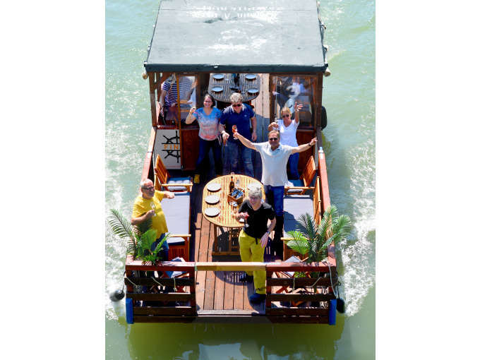 BBQ auf dem Neckar - Riverhouse Locations